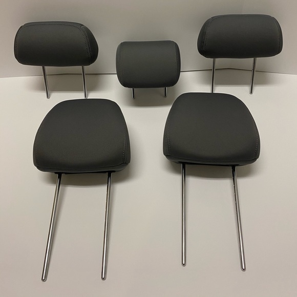 Hyundai Elantra | Other | 212016 Hyundai Elantra Rear Seat Headrest Set ...